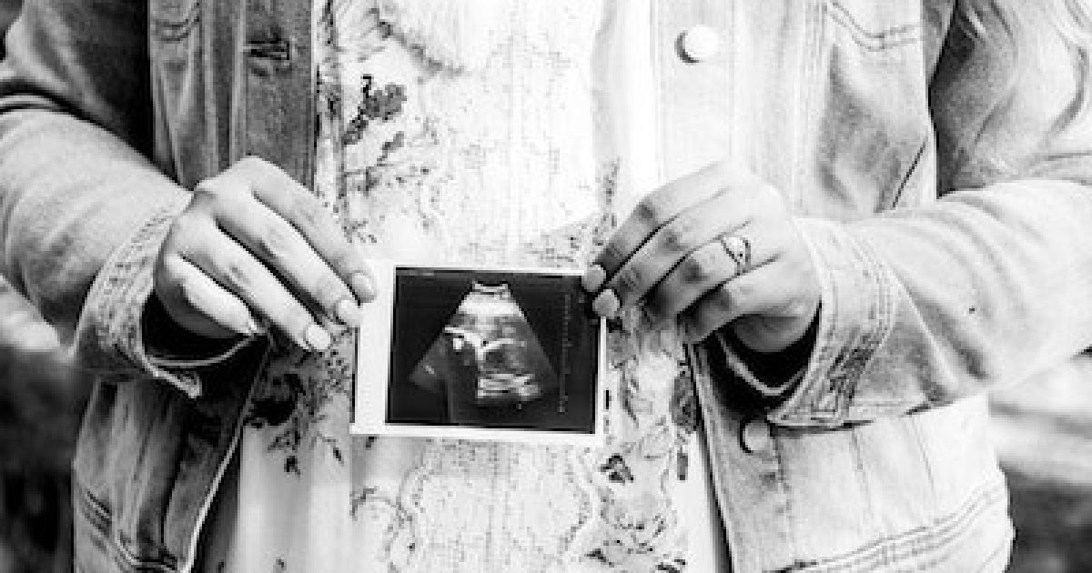 Dr. David Knight | Dr Knight Discusses Ovarian Rejuvination with…